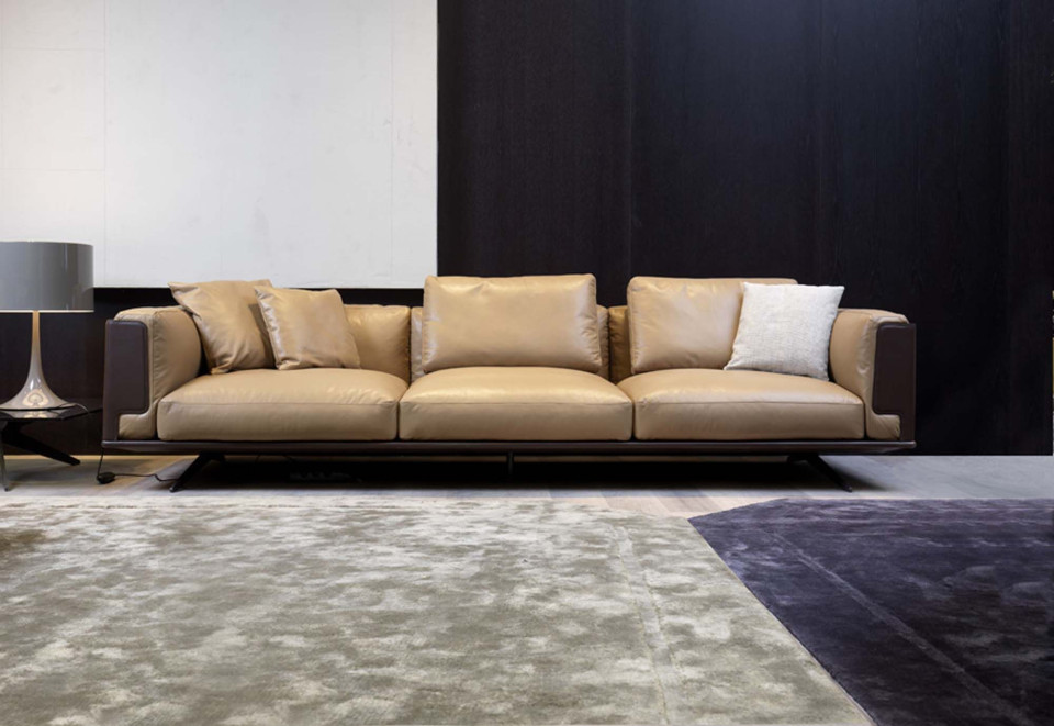 Imperious Sofa — ENNE