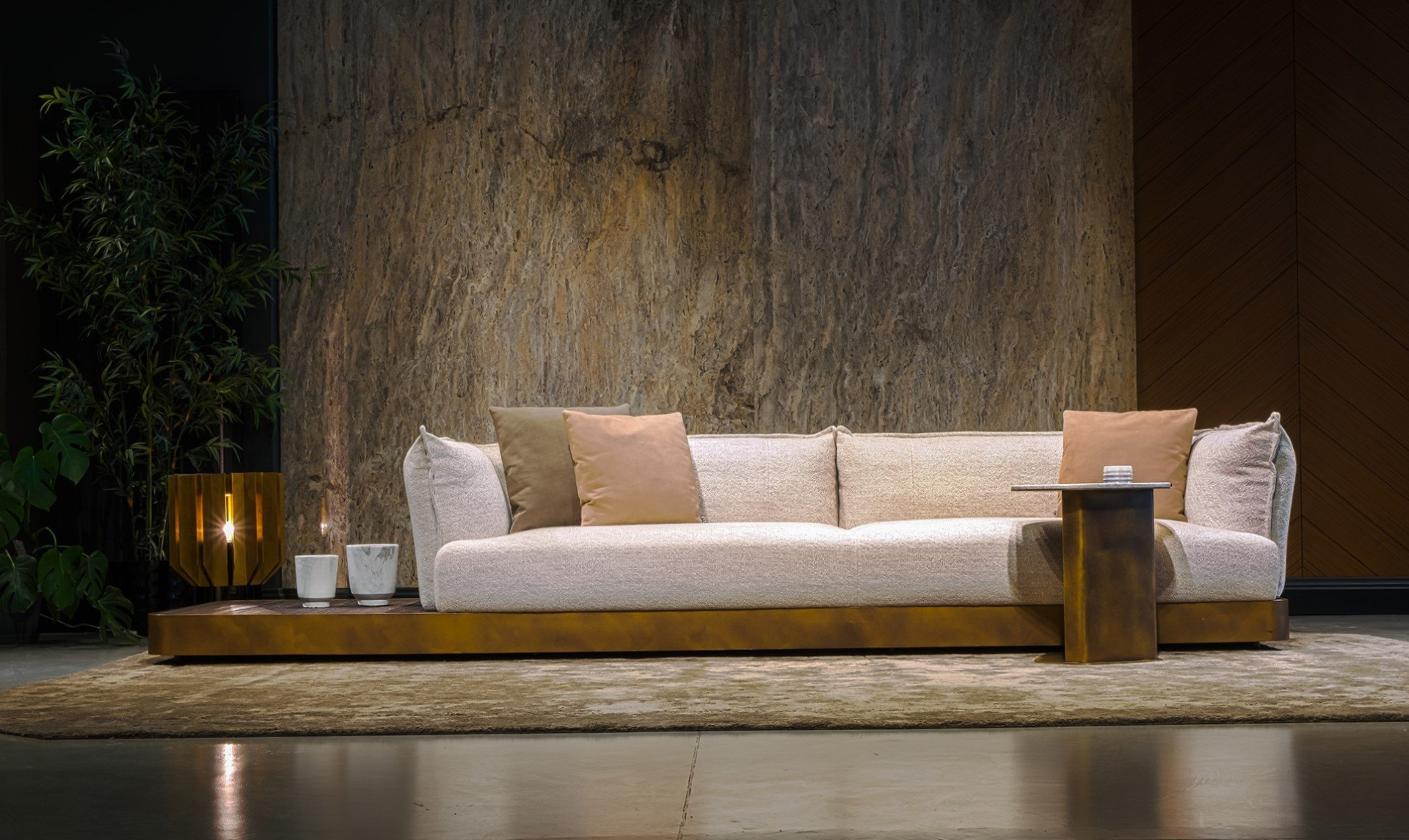 Stratos Sofa — ENNE